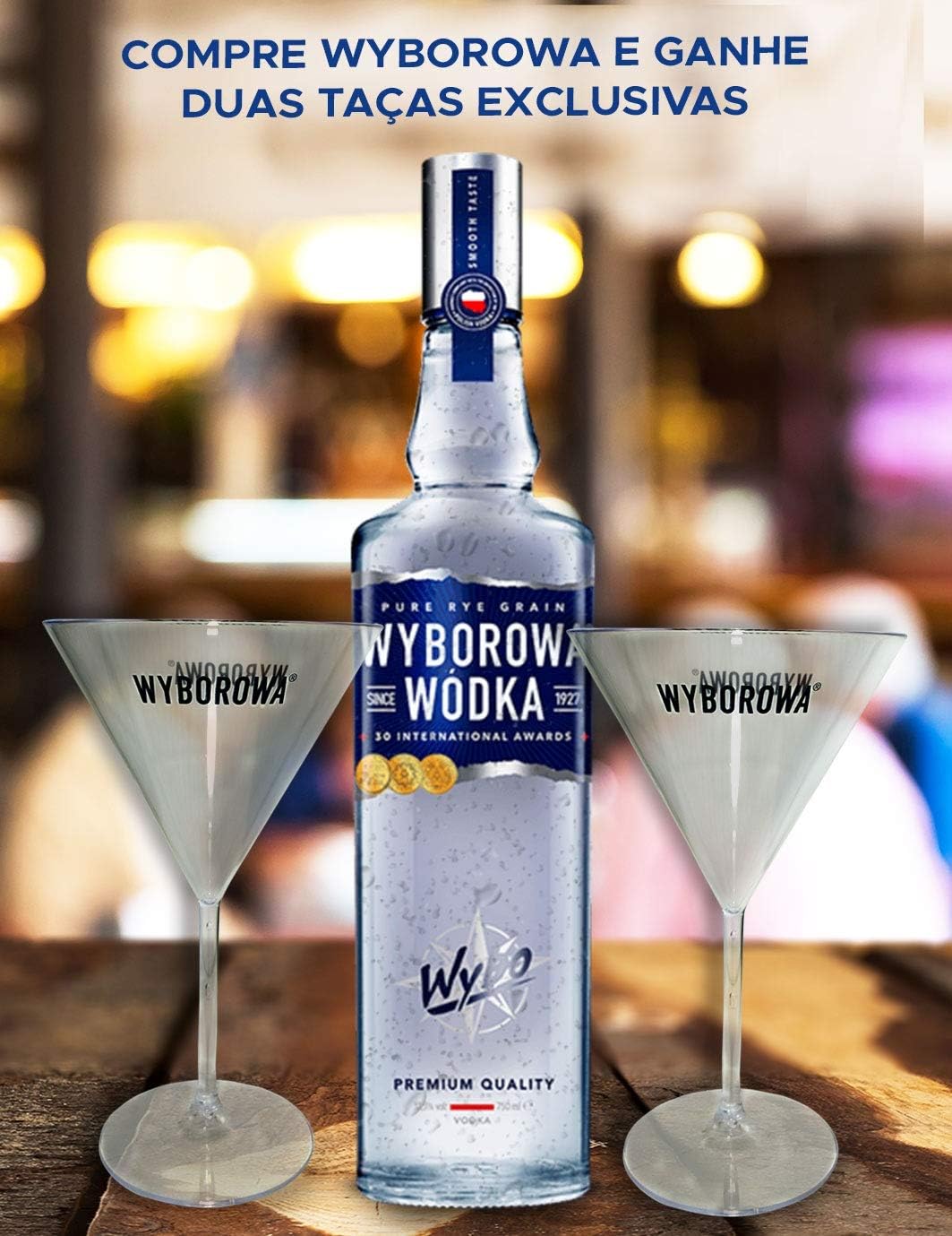 [Amazon - Prime] Vodka Wyborowa 750ml por R$ 39,90 + 2 taças de plástico