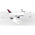 Amazon.com: Daron Skymarks Delta 747-400 Airplane Model Building Kit ...