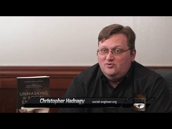 Amazon.com: Unmasking the Social Engineer: The Human Element of ...