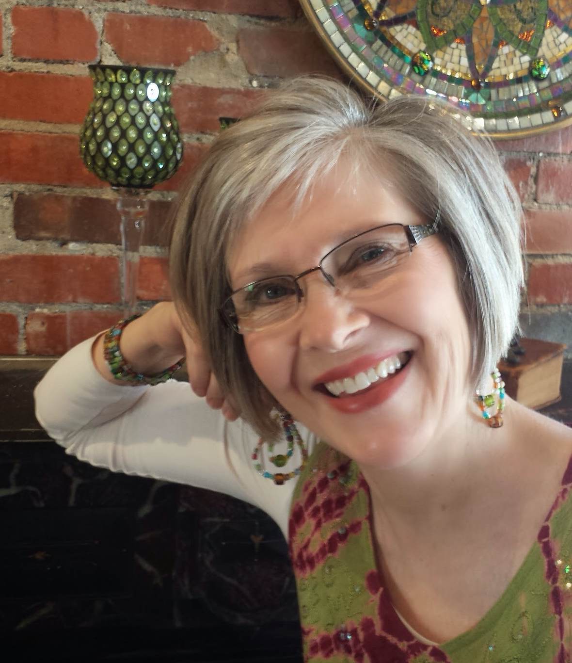 Beth Booram - Alle Hörbücher bei Audible.de