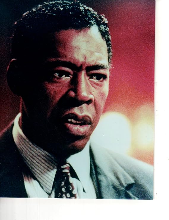 Ernie Hudson 8x10 photo K3143 at Amazon's Entertainment Collectibles Store