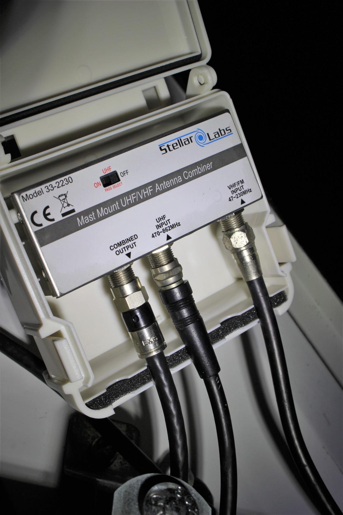 $4/mo - Finance Stellar Labs 33-2230 UHF/VHF Signal Combiner, 2 Antenna ...