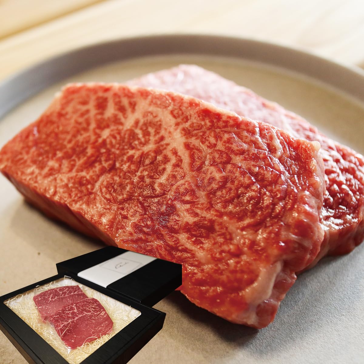 Mua Kobe Beef Steak Lamp, Gift for Years, 10.6 oz (300 g) (150 g) x 2 ...