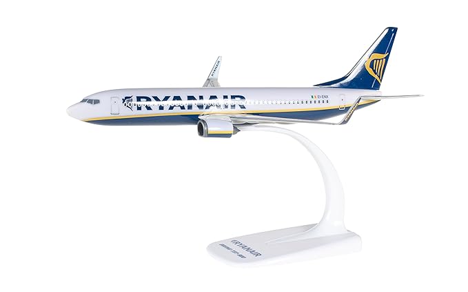 Herpa 609395 Ryanair Boeing 737-800 Aircraft Model Kit, Multi-Colour ...