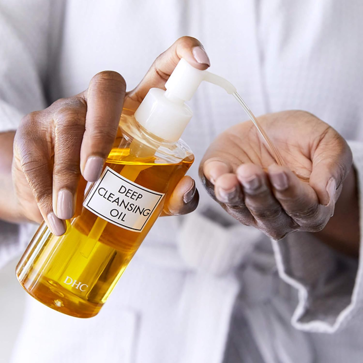 The Oil Cleansing Method For Clear Skin + 15 Cleansing Oils To Consider ...