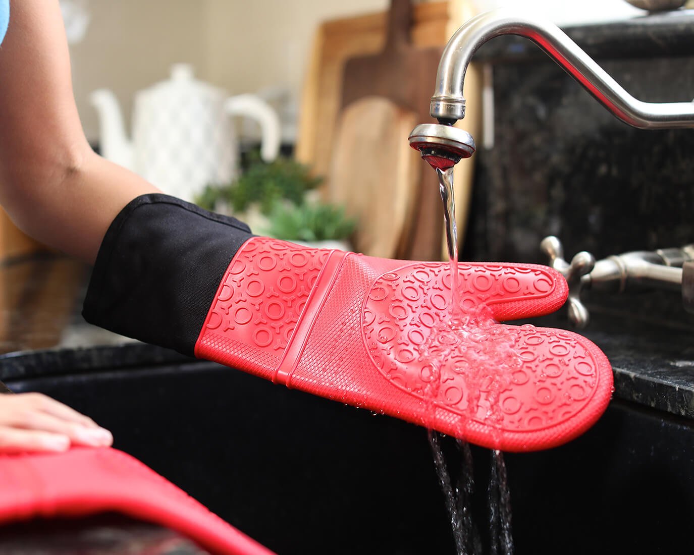 Extra Long Professional Silicone Oven Mitt 1 Pair Oven Mitts With extra-long-professional-silicone-oven-mitt-1-pair-oven-mitts-with