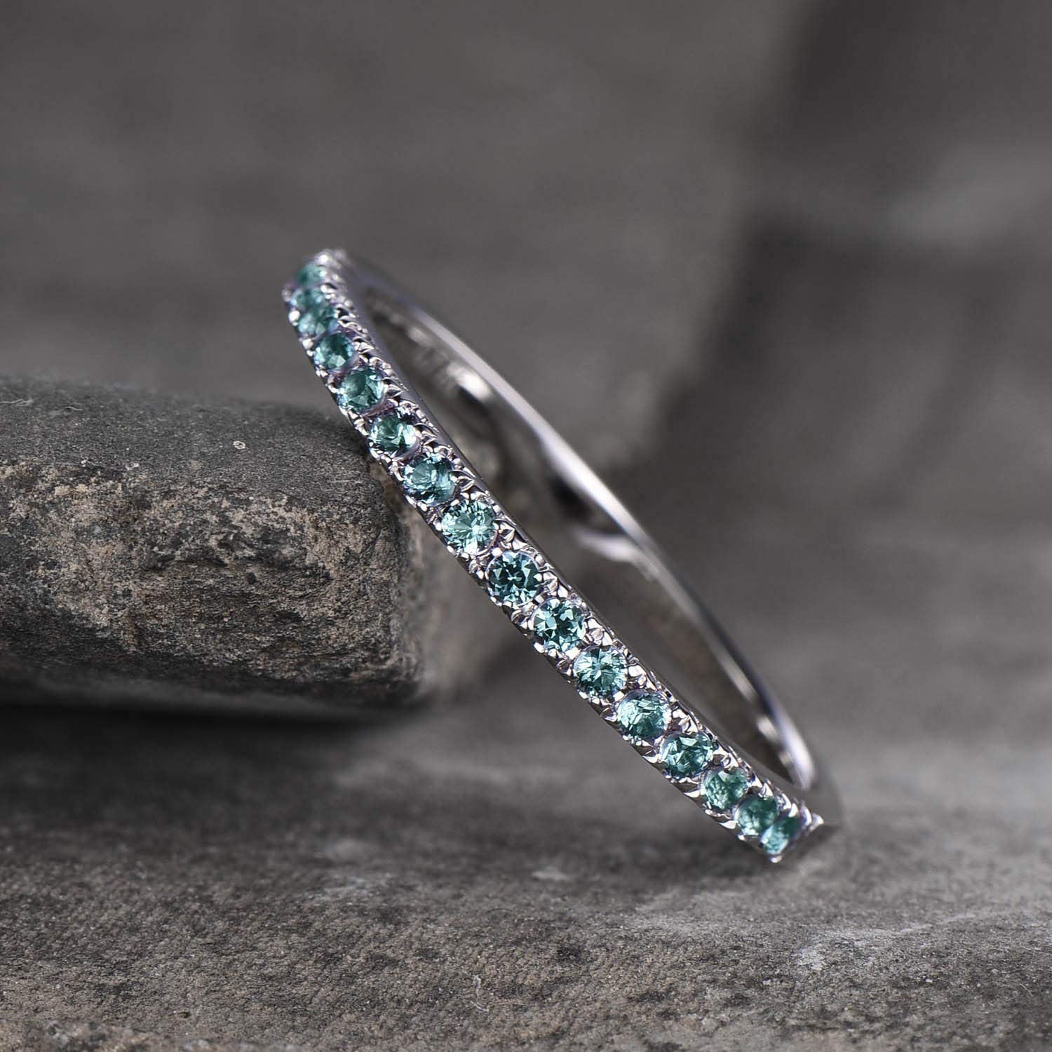 Amazon.com: Alexandrite Ring,Alexandrite Wedding Band,Minimalist Ring ...