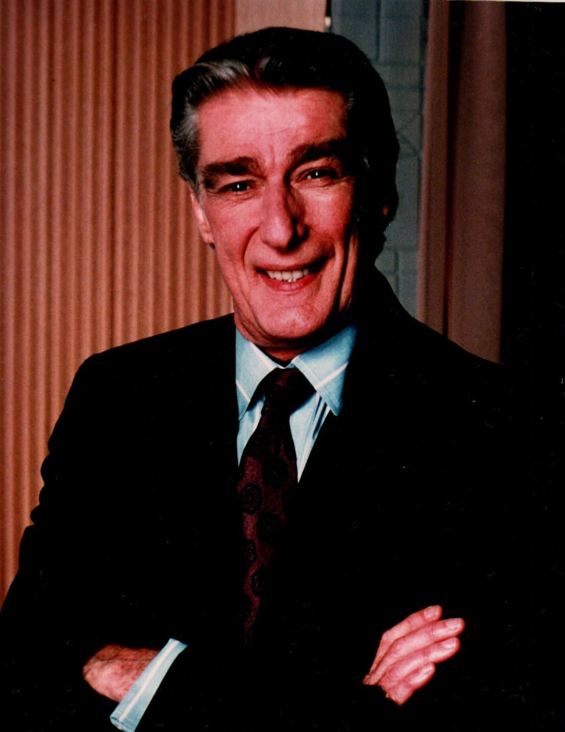 Richard Mulligan 8x10 Photo K5423 at Amazon's Entertainment ...