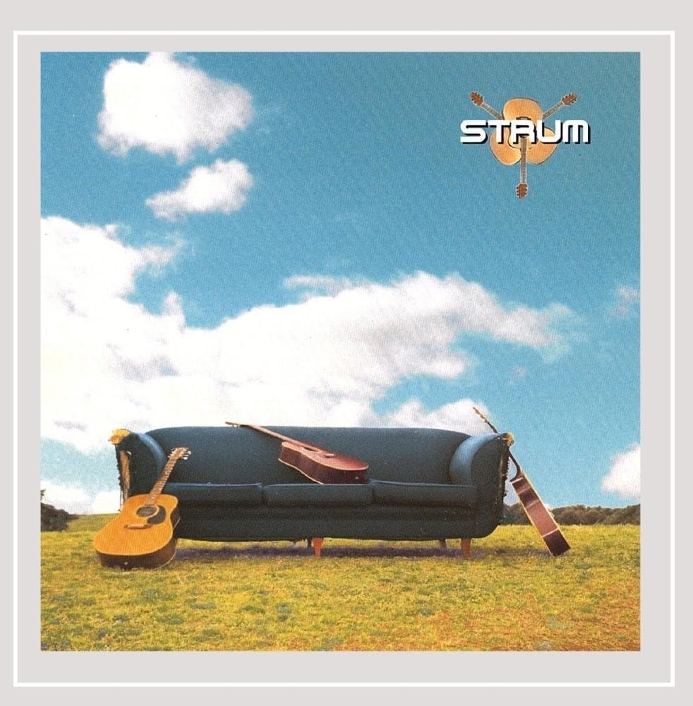 Strum - Amazon.co.uk