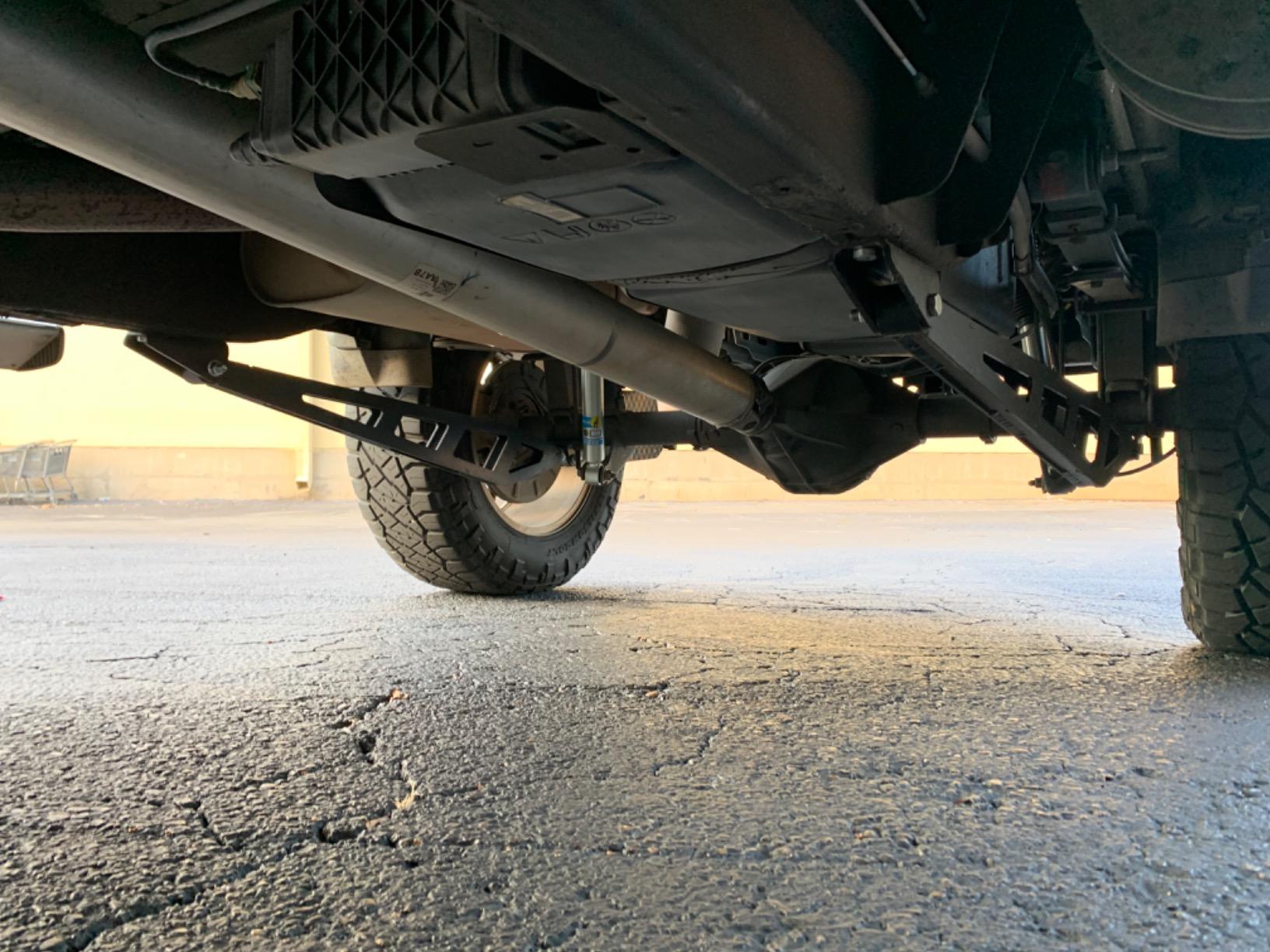$12/mo - Finance Rough Country Traction Bar Kit for 2007-2018 Chevy/GMC ...