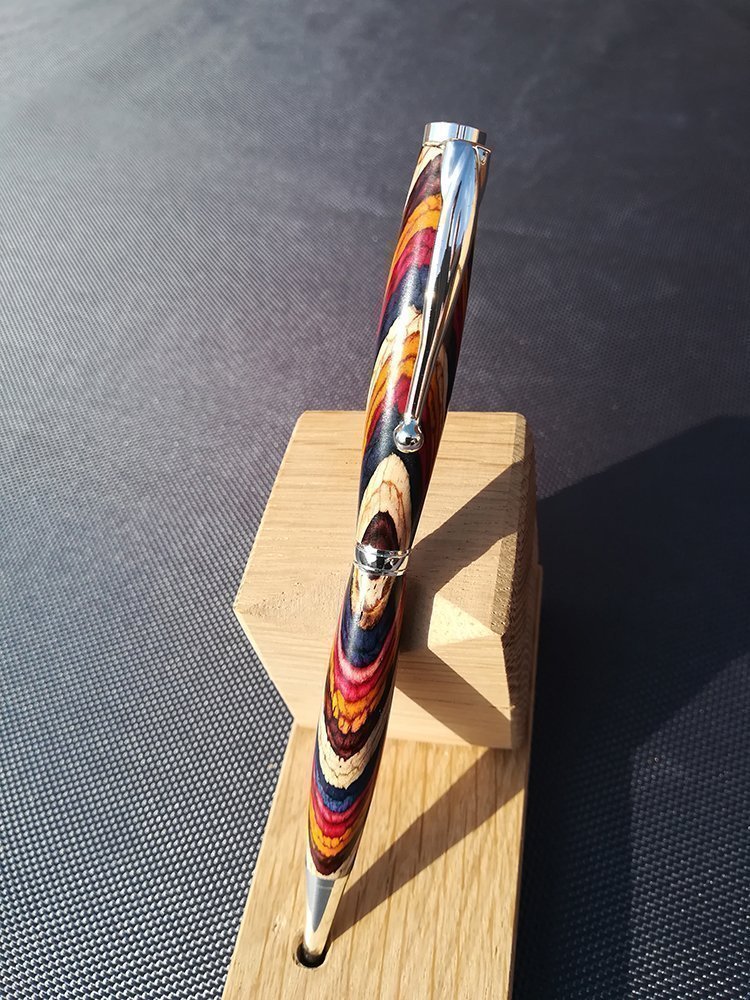 Stylo original en bois lamellé coloré/Tons : Multicolore 1, stylo ...