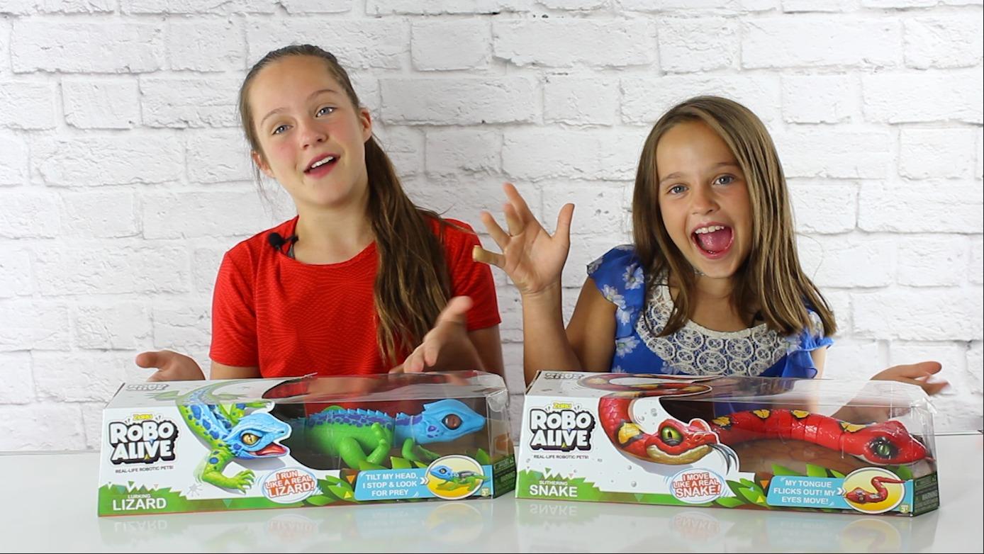 $7/mo - Finance Robo Alive Lurking Lizard Series 2 Red Blue by ZURU ...