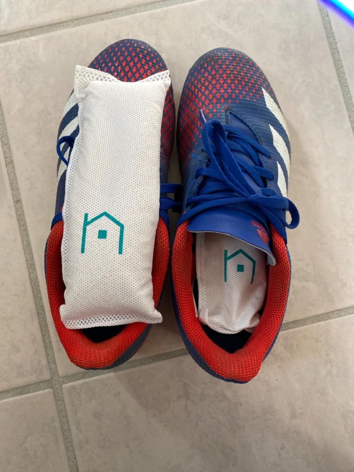 No more stinky cleats!!