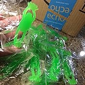 Amazon.com: Kids Party Favors [Green Flying Frogs] Safe Stretchable Gel ...