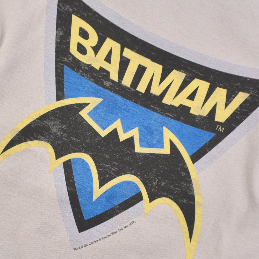 Batman: The Brave And The Bold Batman Shield T Shirt & Stickers (Medium ...