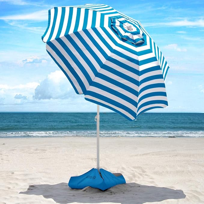 10 Best Beach Umbrellas for 2021 | Family Vacation Critic