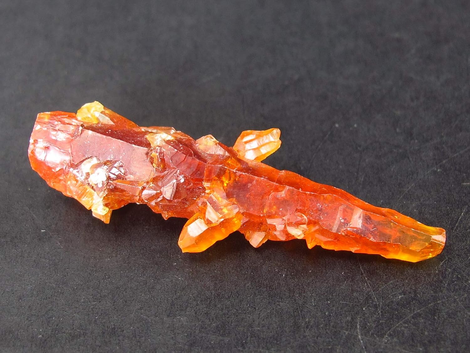 Amazon.com: Zincite Red Crystal From Poland - 1.6" - 35.1 Carats ...