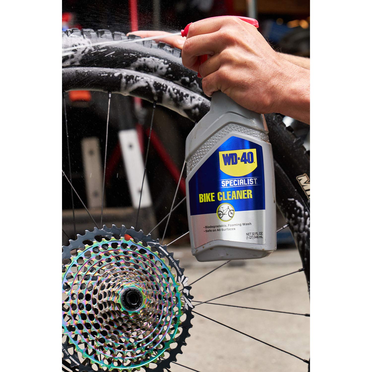 Mua WD-40 Specialist Bike Cleaner, 32oz, foaming Trigger trên Amazon Mỹ ...