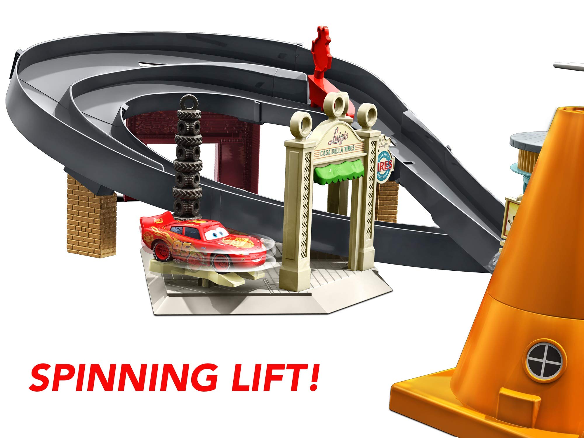 Disney Pixar Cars Race Around Radiator Springs Playset