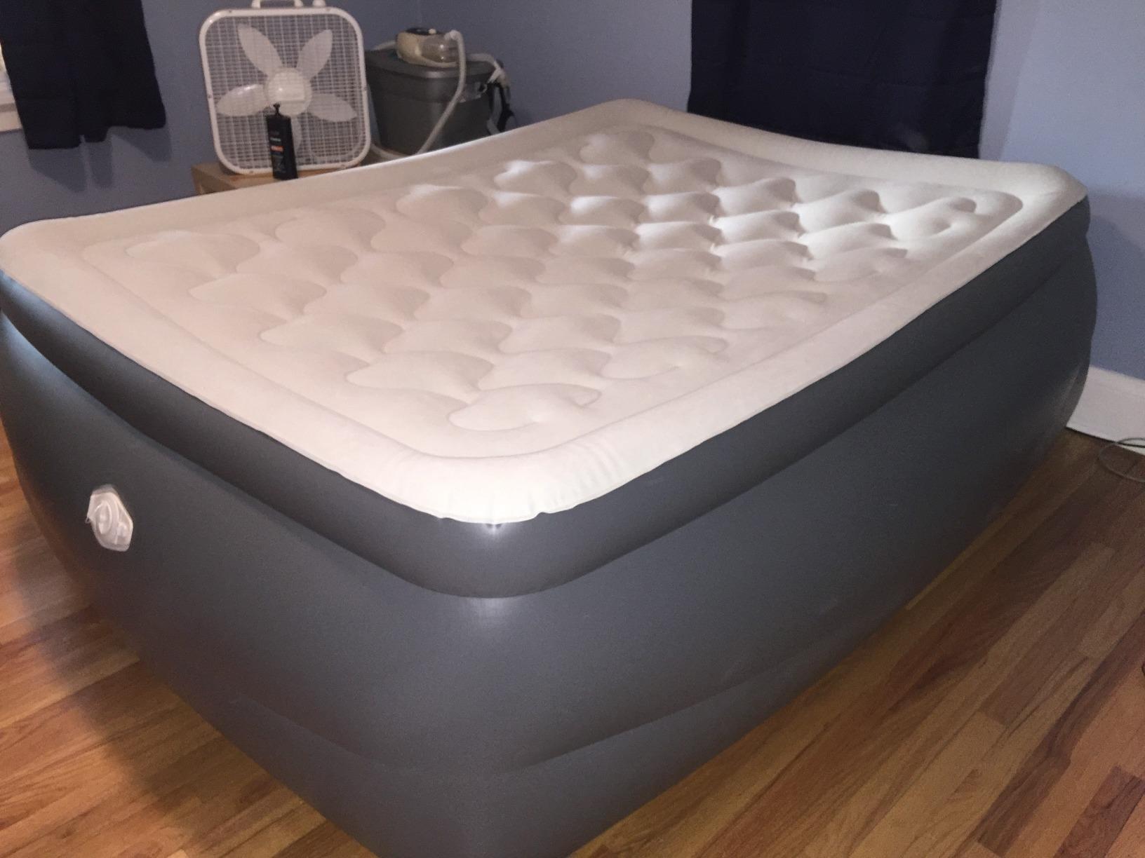 $23/mo - Finance Best Inflatable Bed by Fox Airbeds - Plush High Rise ...