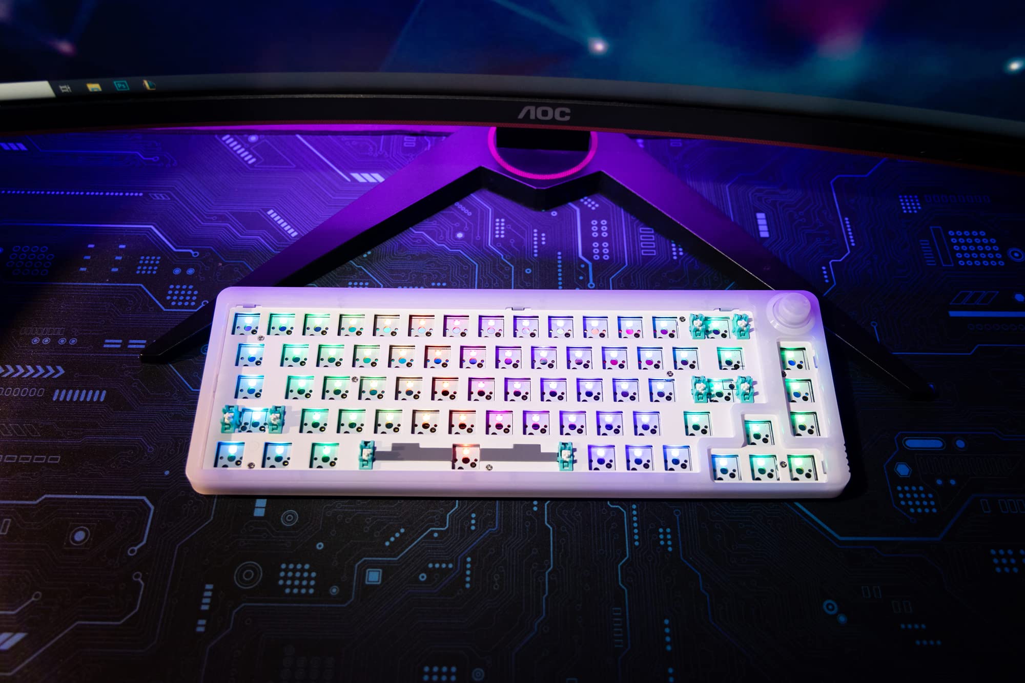 Mua GK GAMAKAY LK67 RGB Modular DIY Mechanical Keyboard, 67 Keys Hot ...