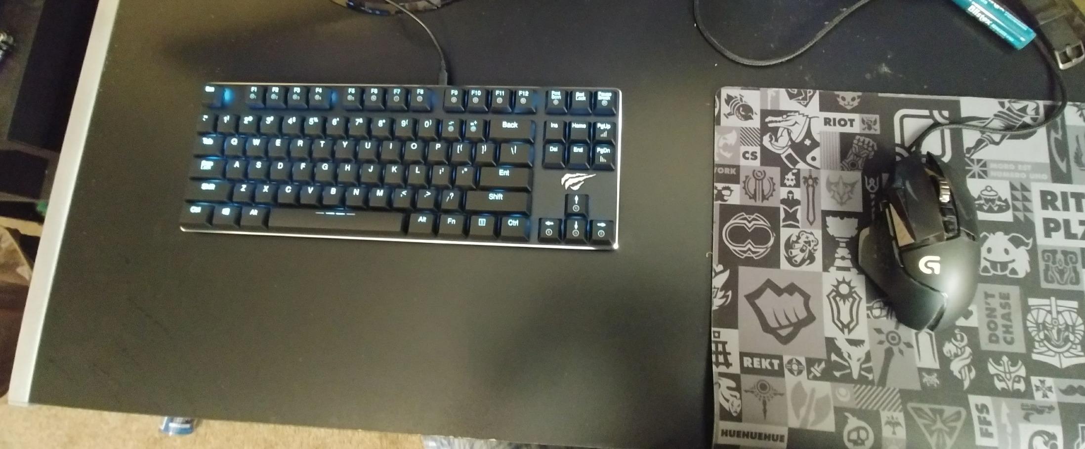 Awesome Little Keyboard, Keys feels like bubble wrap!