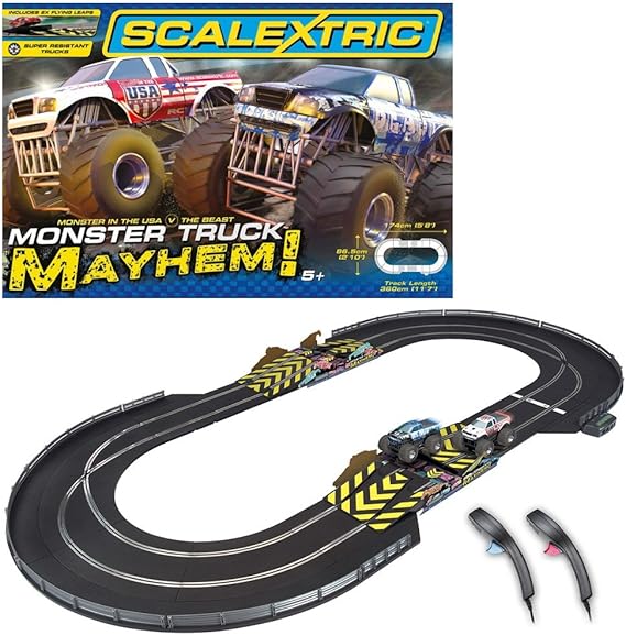 Scalextric 1:32 Scale Monster Truck Mayhem Race Set: Amazon.co.uk: Toys ...