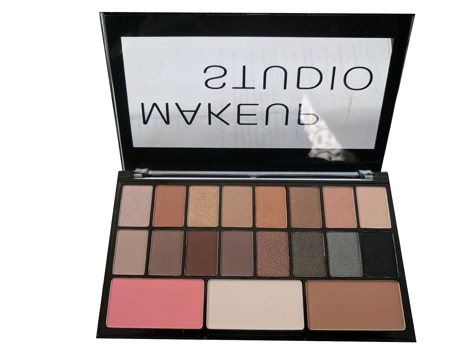 Buy SIVANNA Colors Makeup Studio Eyeshadow & Blusher Palette(Multi ...