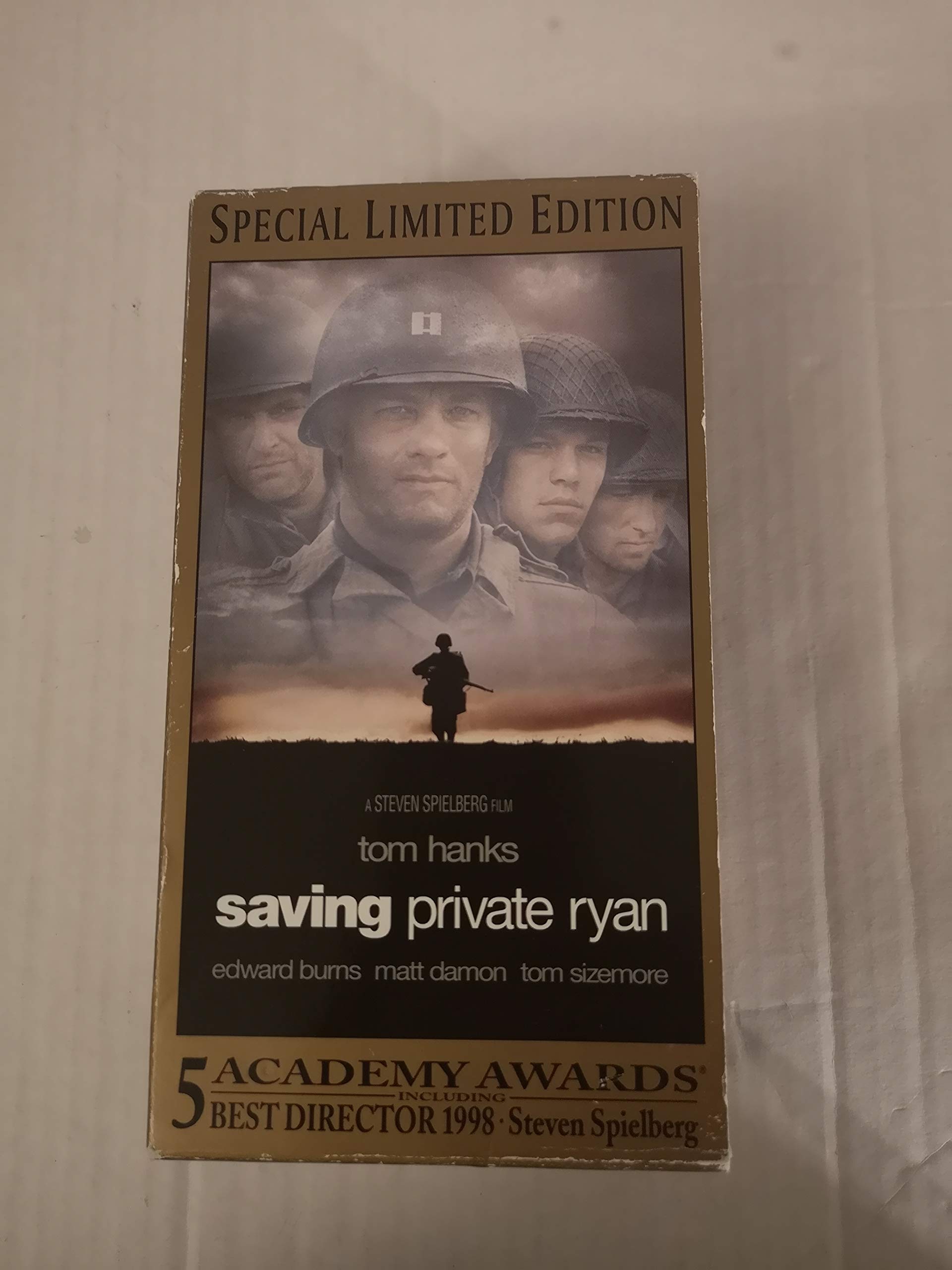 Mua Saving Private Ryan [VHS] Saving Private Ryan [VHS] VHS Tape Blu ...