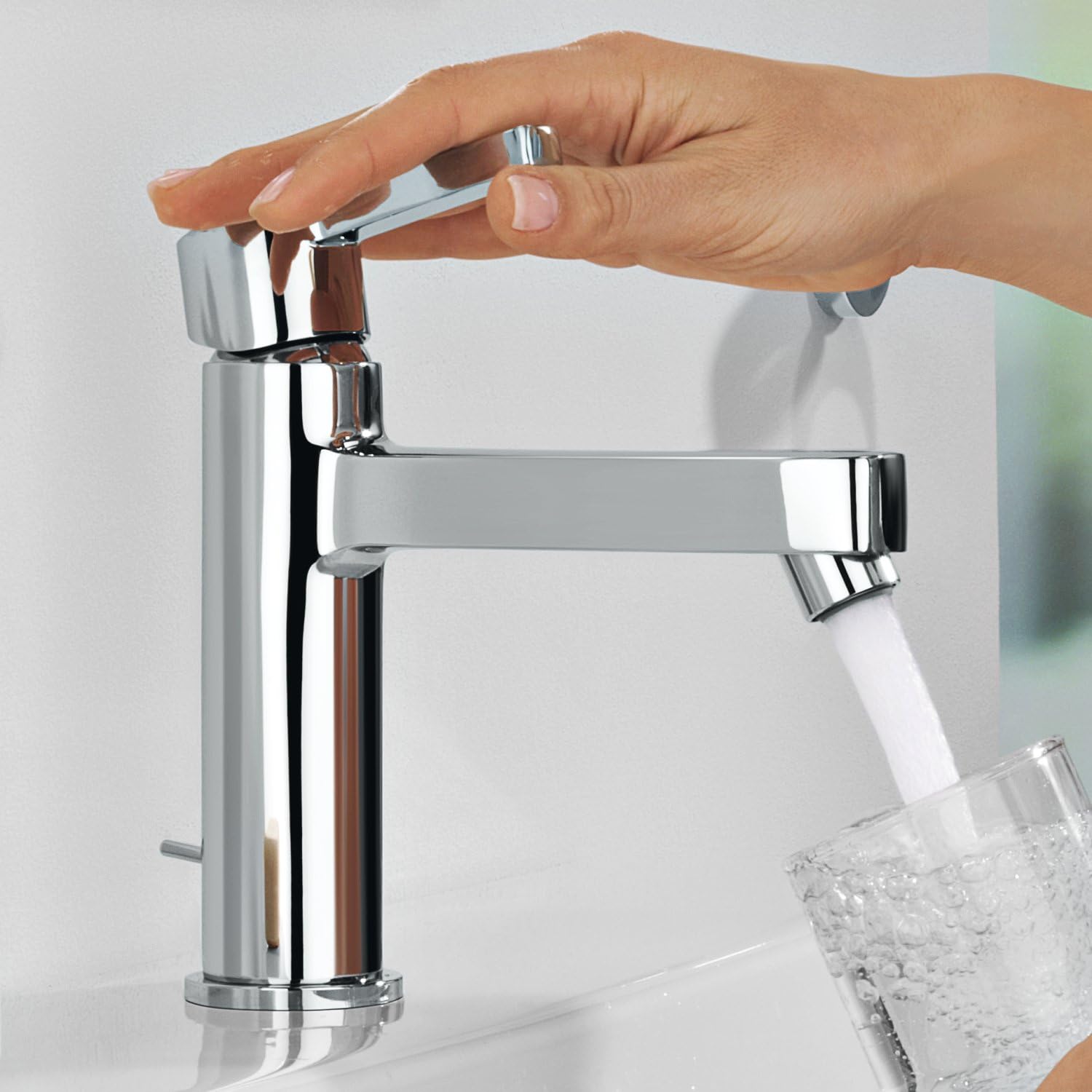 GROHE 23443000 Lineare Basin Tap with Pup-Up Waste, Medium – Chrome ...