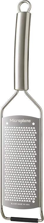 Microplane Reibe - Professional Serie - feine Reibe 38004: Amazon.de ...