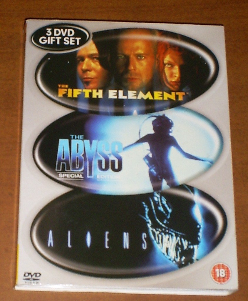 Amazon.com: Aliens / The Abyss / The Fifth Element [Region 2]: Bruce ...