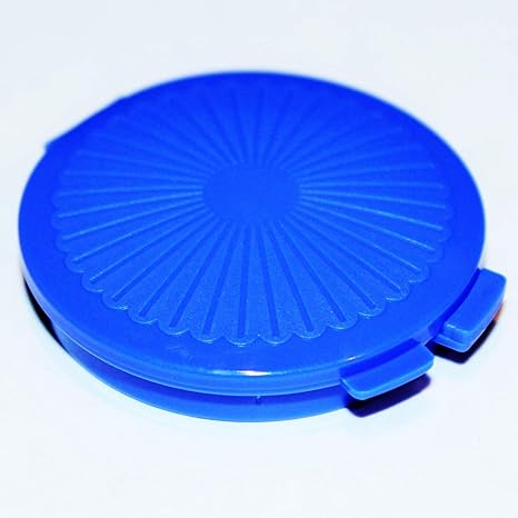 Amazon.com: Tupperware Mini Clamshell Pill Keeper Round Pocket ...