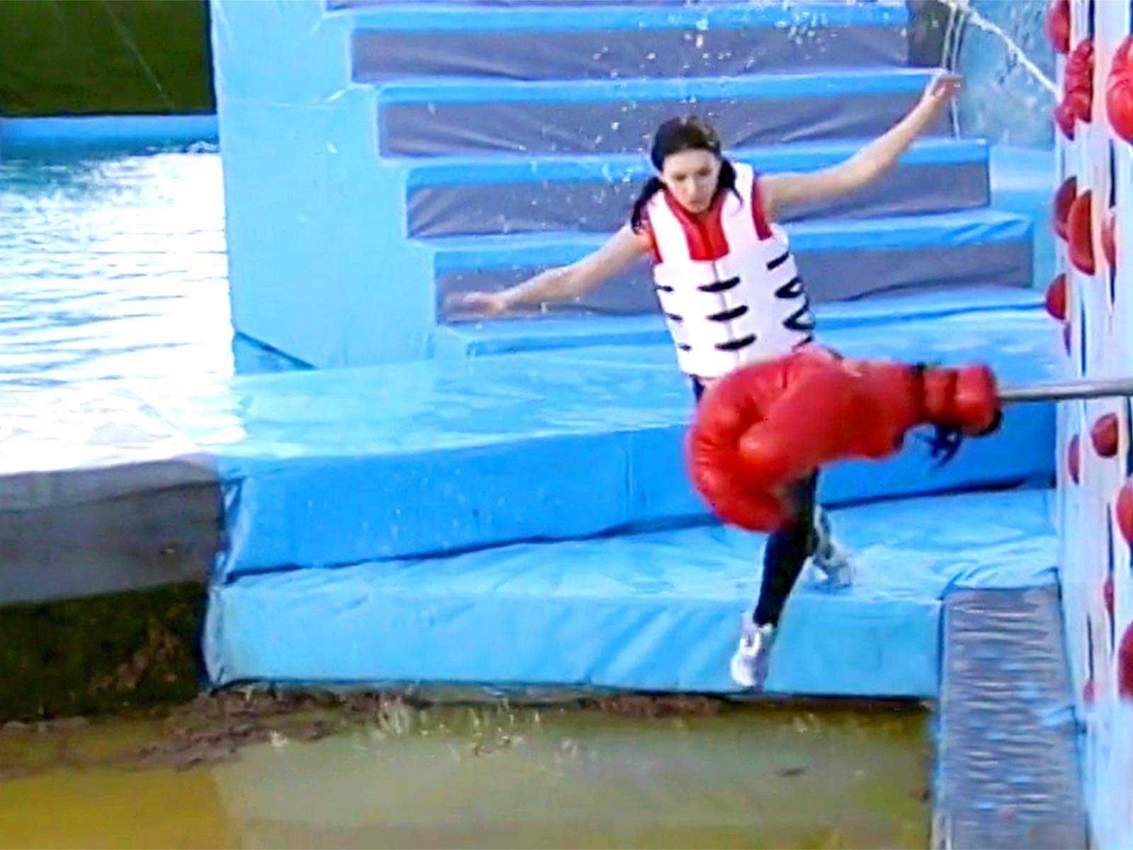 Watch Total Wipeout | Prime Video