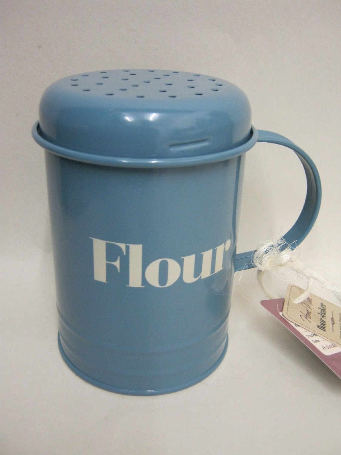 KitchenCraft Home Made 400 g Vintage Style Metal Flour Shaker: Amazon ...