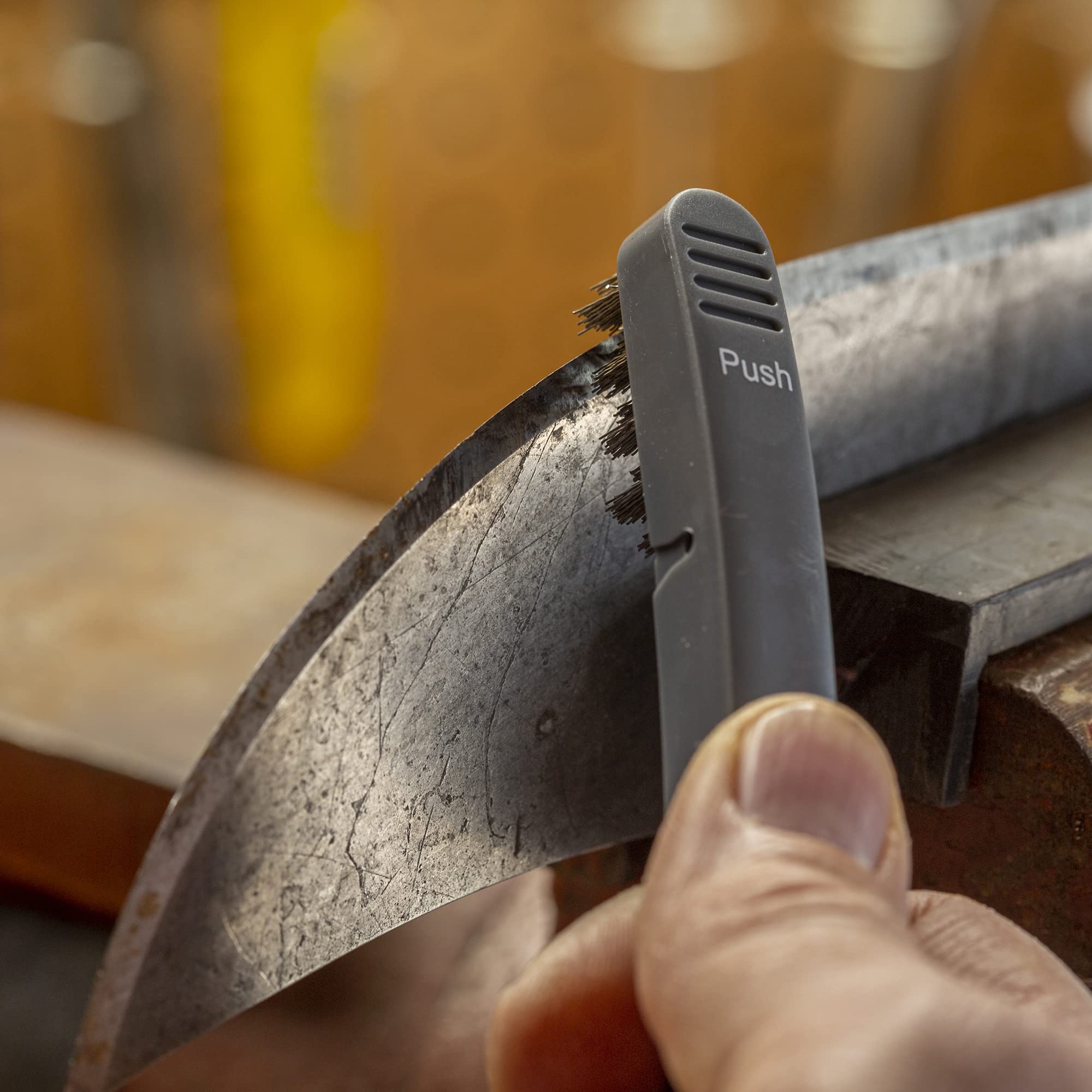 Bingua.com - Smith's 50582 Axe & Machete Sharpener, standard, Yellow