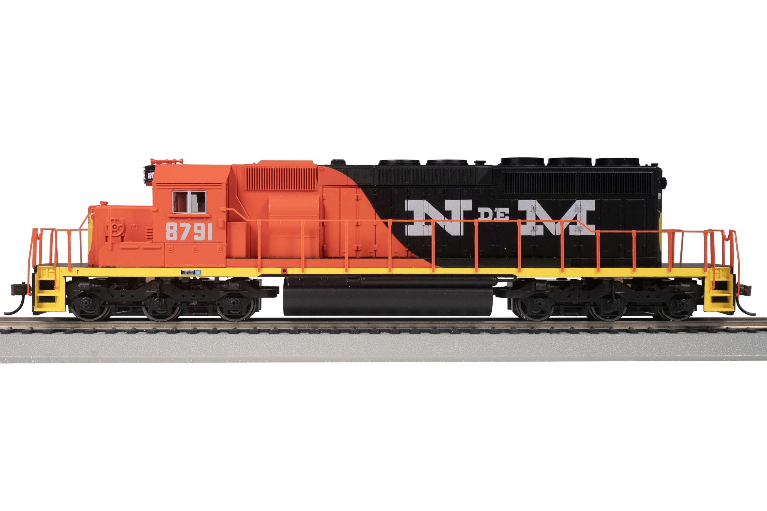 Mua Bachmann Trains - EMD SD 40-2 DCC Ready Diesel Locomotive ...