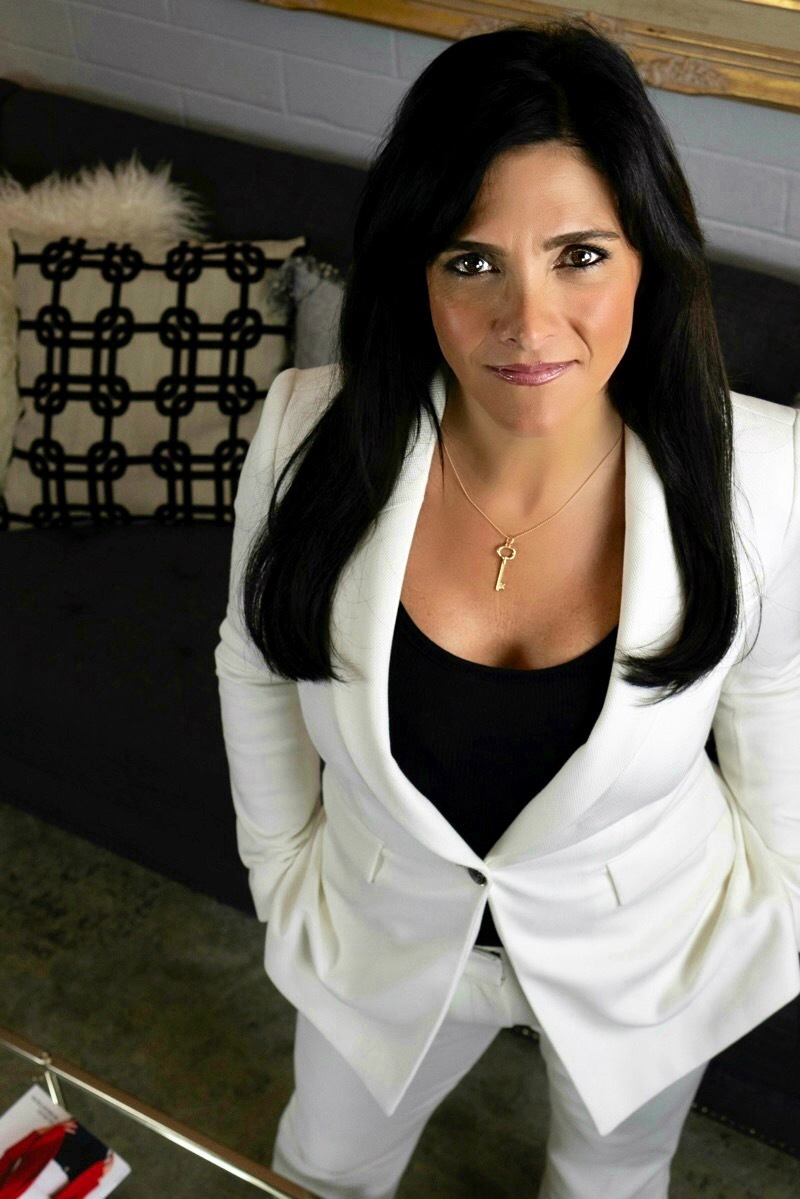 Alison Robertson – Audio Books, Best Sellers, Author Bio | Audible.com