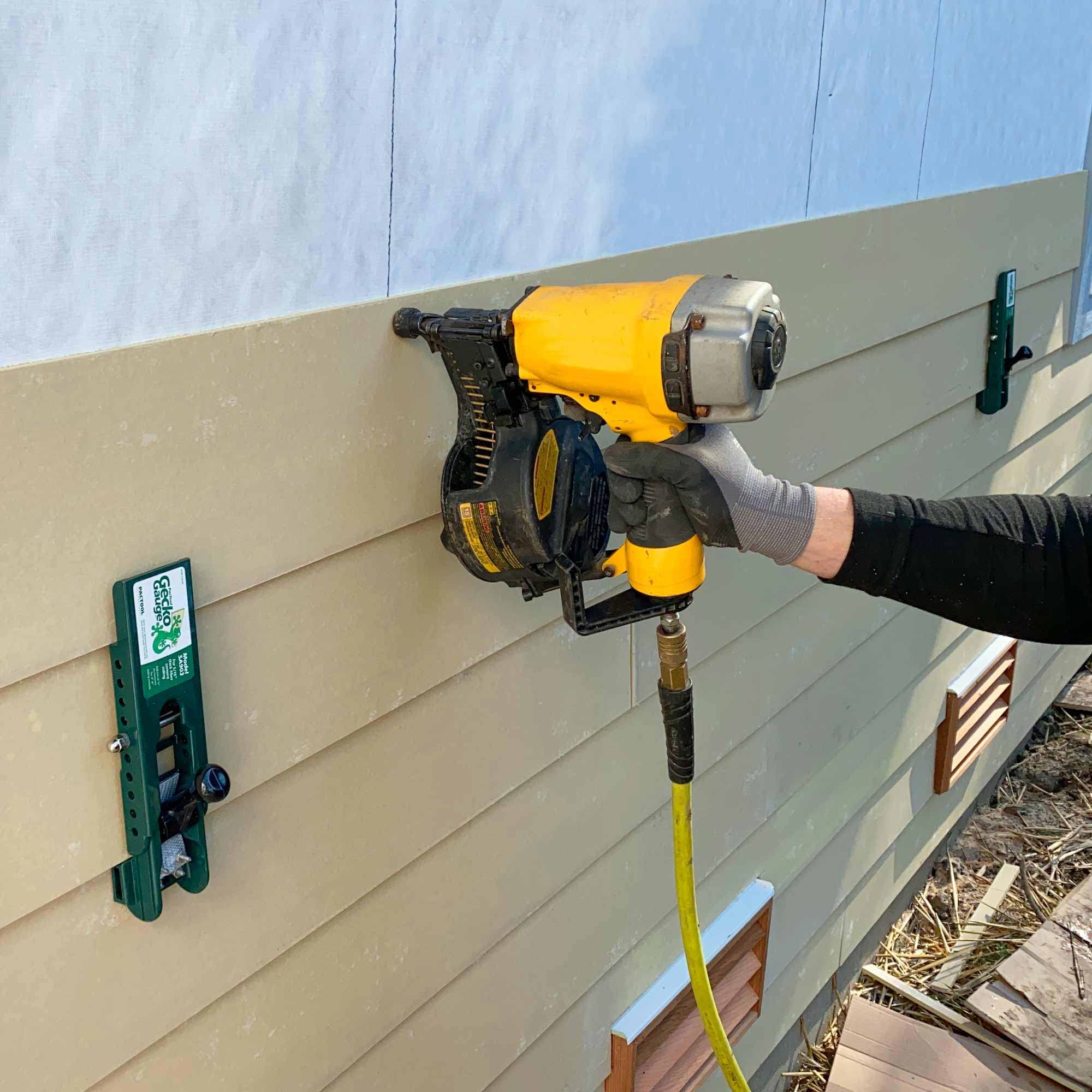 Mua Gecko Gauge, The Original Home Siding Installation Kit - For Use ...