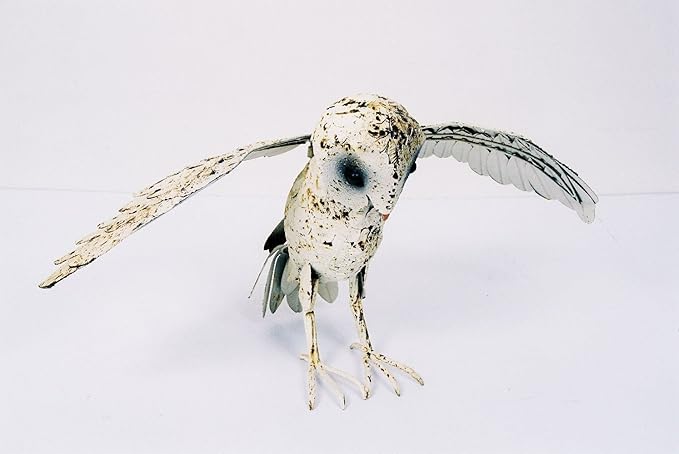 Flying Owl Garden Statue. 38 x 74cm: Amazon.co.uk: Garden & Outdoors