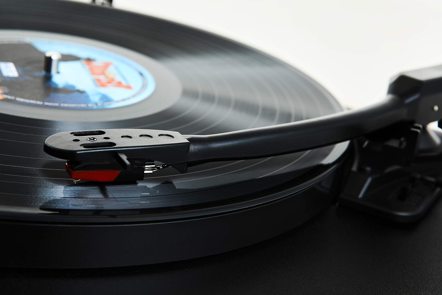 NEW – Retro Musique Bluetooth Table Top Turntable/Record Player In Wood ...