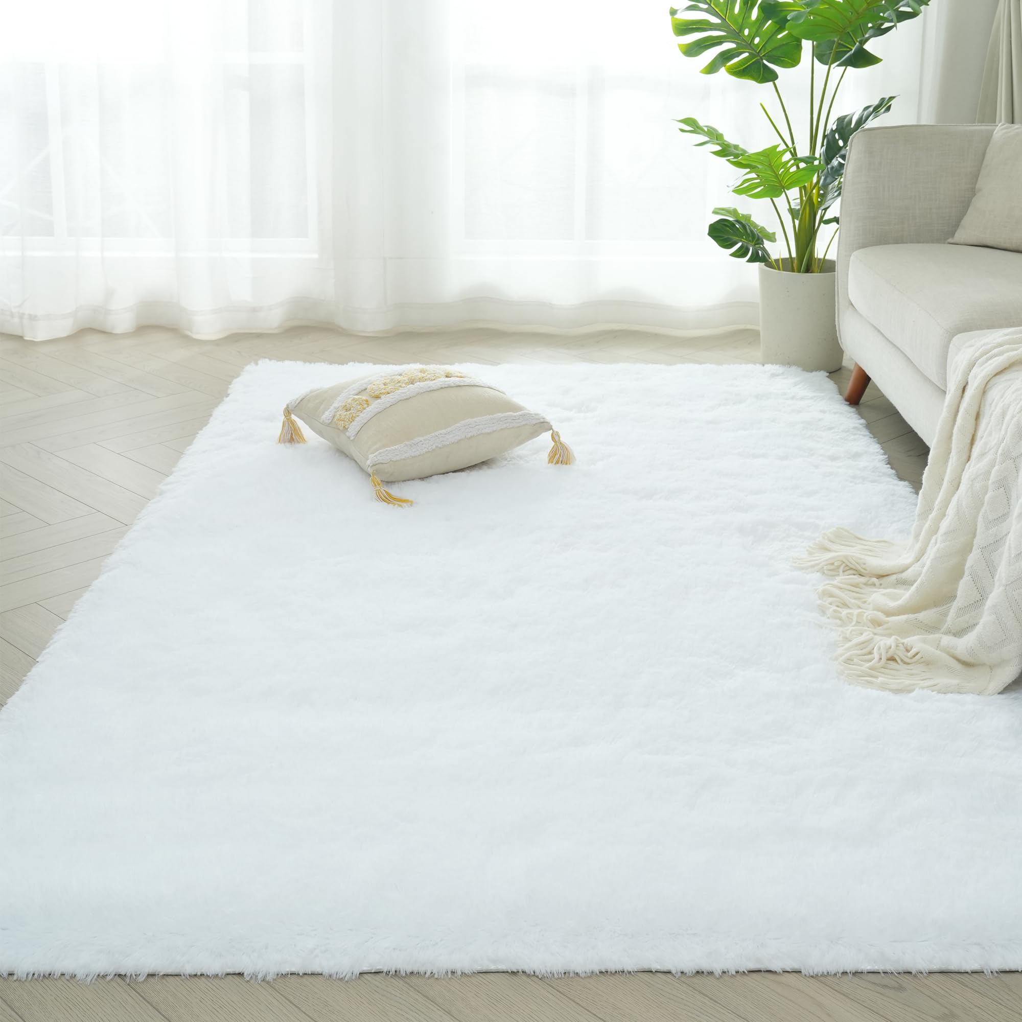 Memfeni Luxury Fluffy Area Rugs, Super Soft Shaggy 5x8 Feet Rug for ...