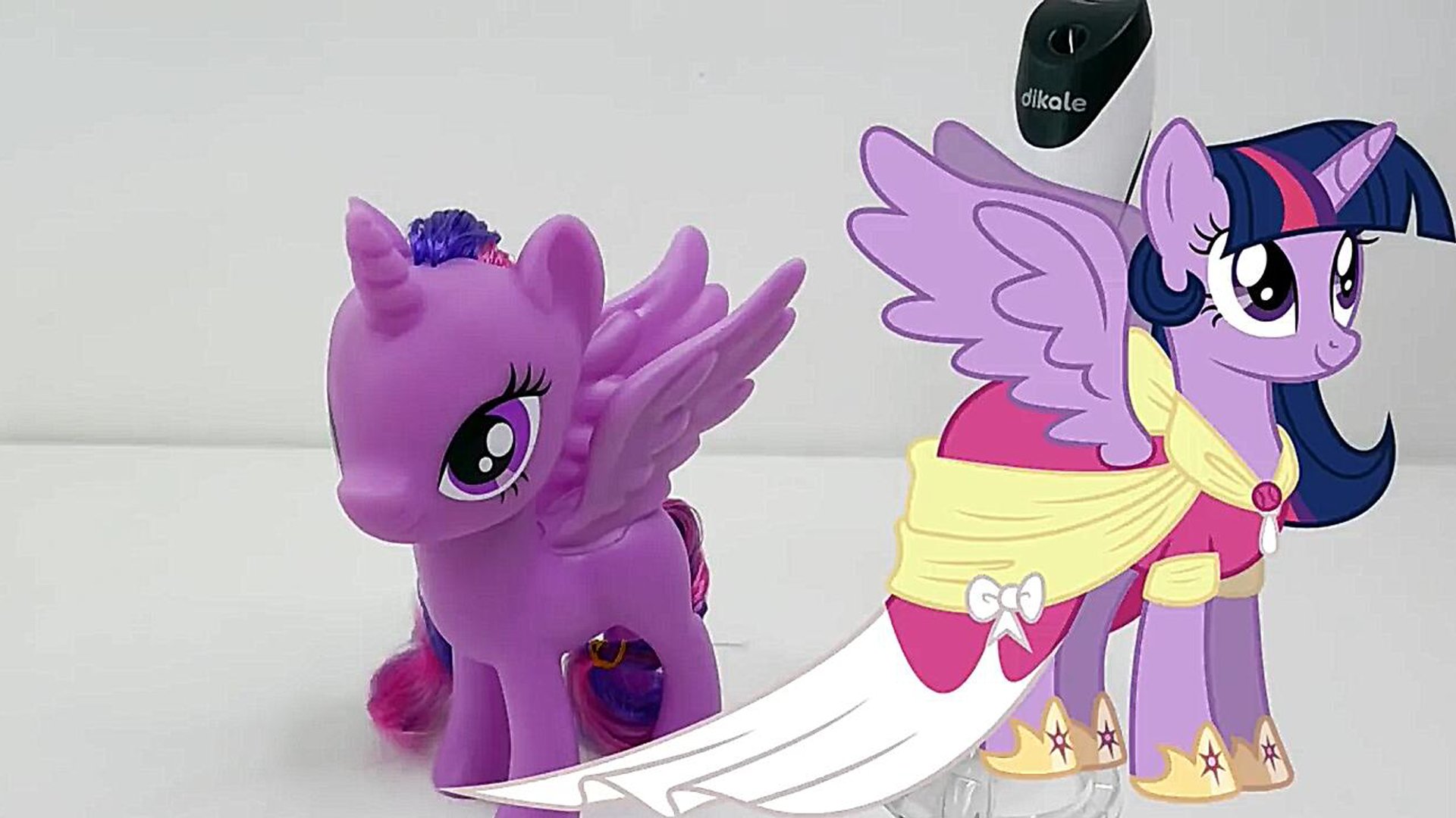 Twilight Sparkle Coronation Dress