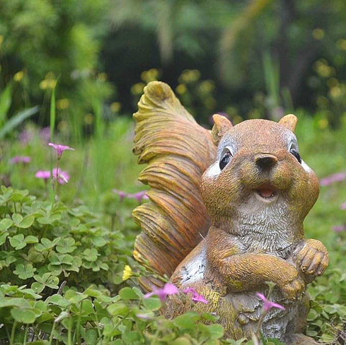 ADSE Small Resin Squirrels Garden Ornaments Gnomes Statues Gifts Home ...