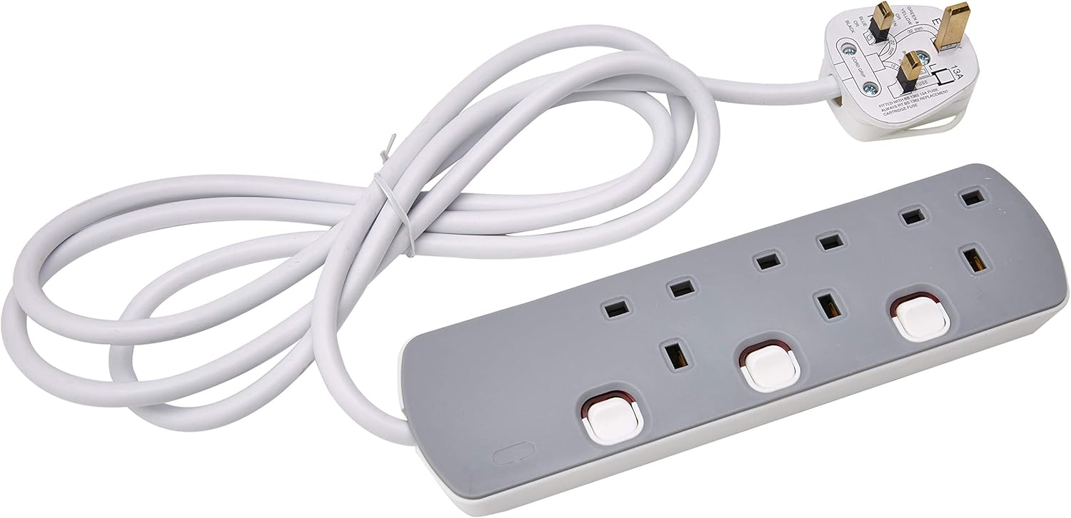 pro-elec 2 m 3 Way Switched Electric Extension Gang: Amazon.co.uk ...