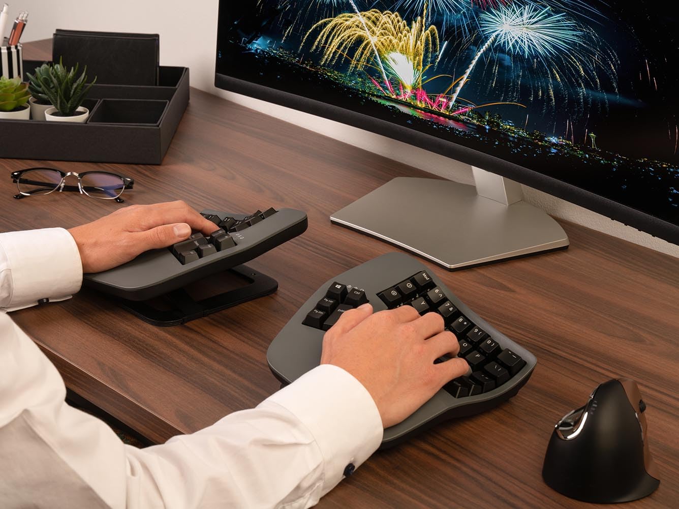 Mua KINESIS Advantage360 Professional Split Ergonomic Keyboard ...