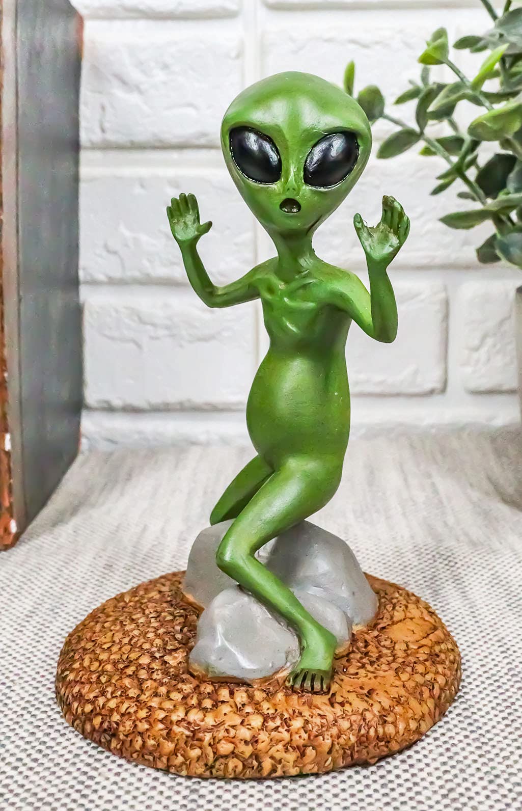 Ebros Gotcha! Area 51 Bizarre Green ET Roswell UFO Alien with Hands Up ...