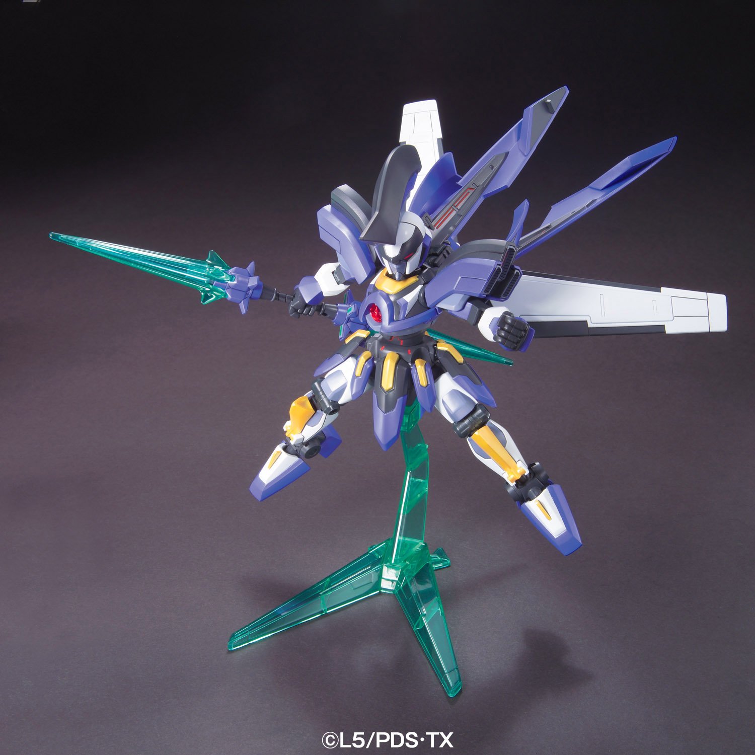 Mua Cardboard Senki Bandai Odin LBX 010 (1/1 Scale Model Kit) [Japan] [Toy] trên Amazon Mỹ chính ...