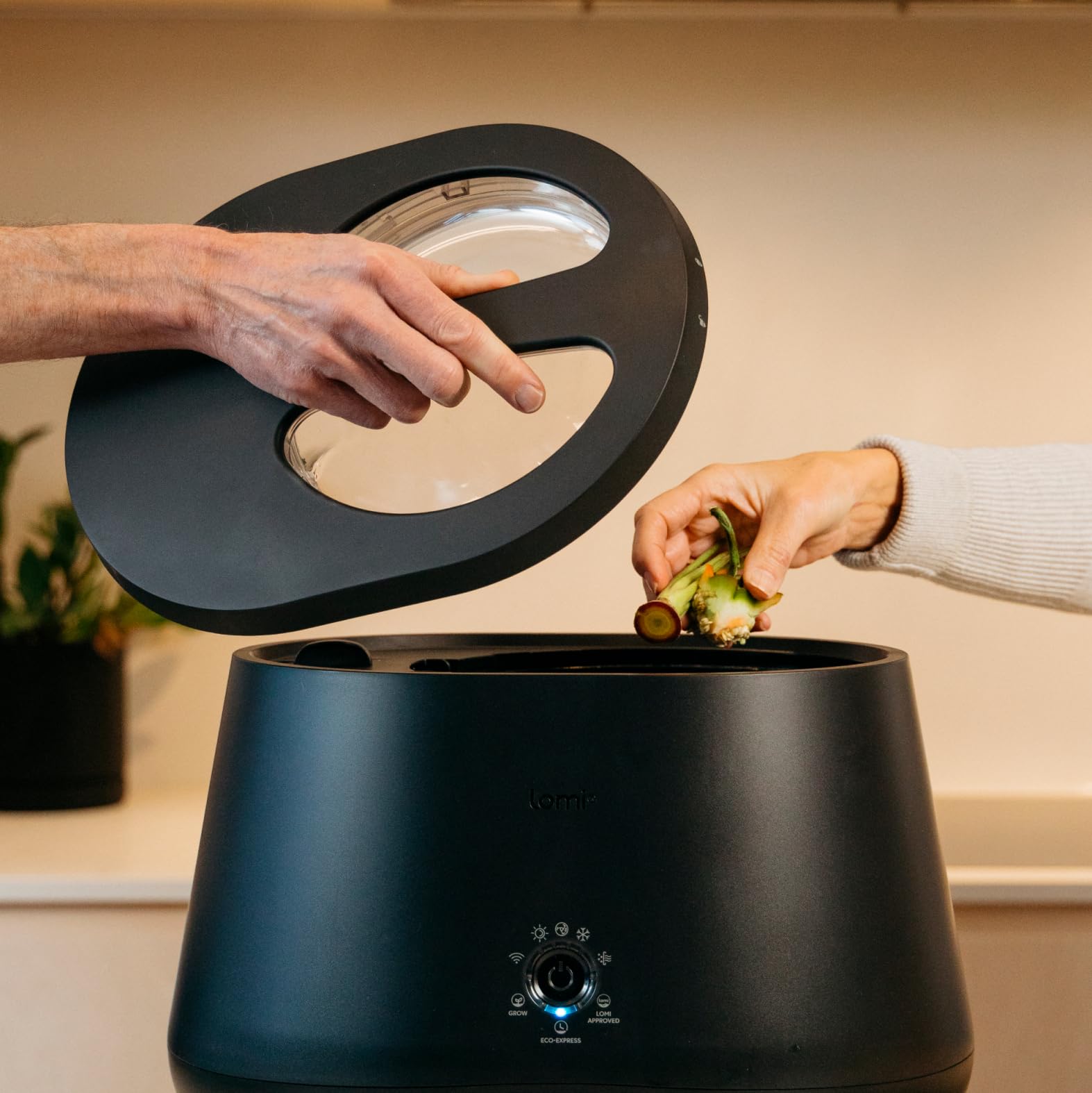 Mua Bloom - Electric Kitchen Compost (45 Cycles), 3L, World's First ...