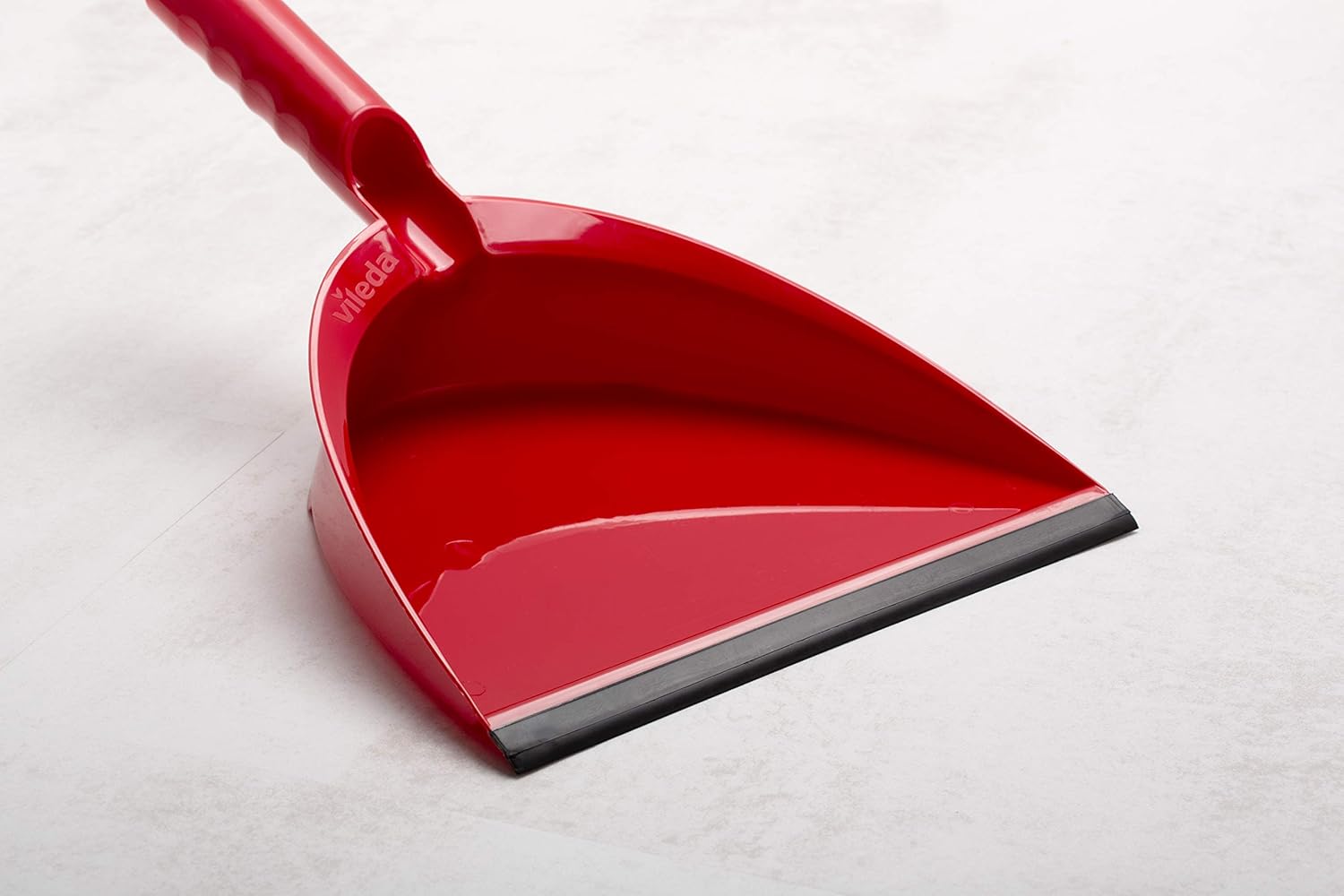 Vileda Dust Pan & Brush Set – BigaMart